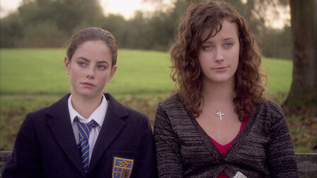 Watch Skins | Netflix