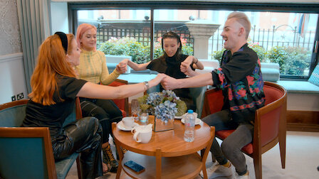 Watch Glow Up | Netflix Official Site